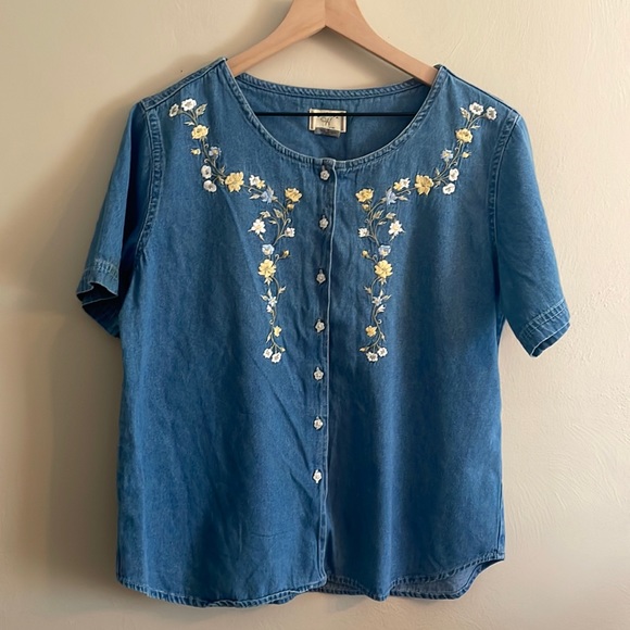 Wrangler | Tops | Vintage Wrangler Embroidered Denim Button Up | Poshmark